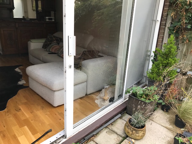 How To Fix And Maintain Aluminium Sliding Patio Doors - Sliding Balcony ...