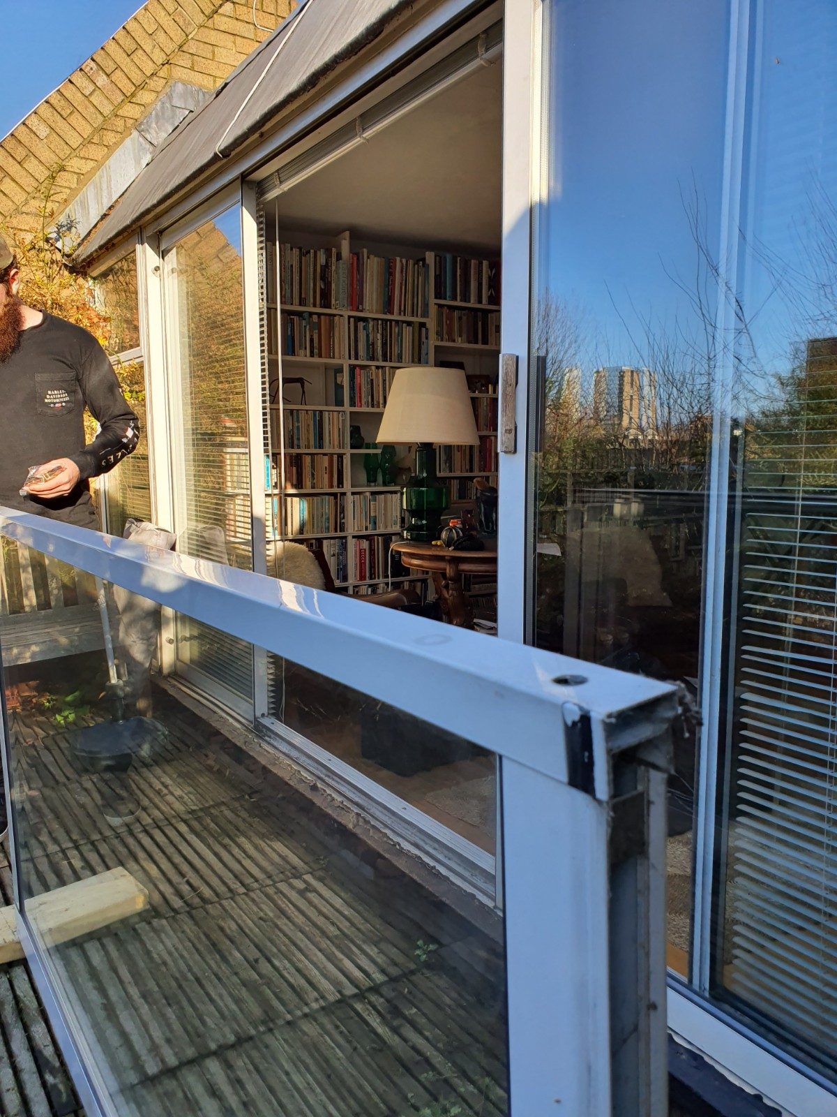 Repairs to Aluminium Sliding Doors on a Balcony in Notting Hill ...